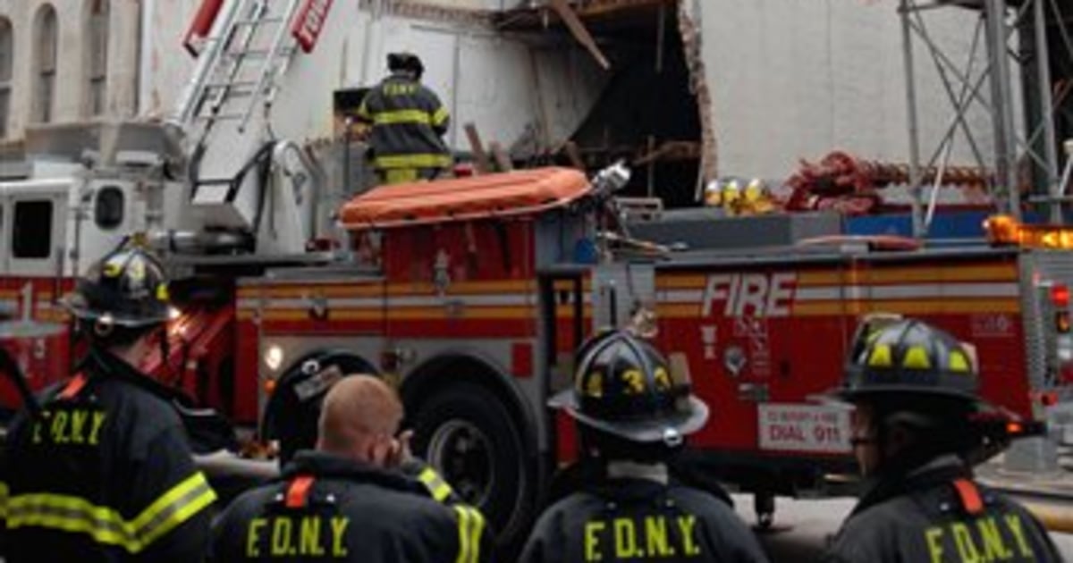 5-story building collapses in lower Manhattan