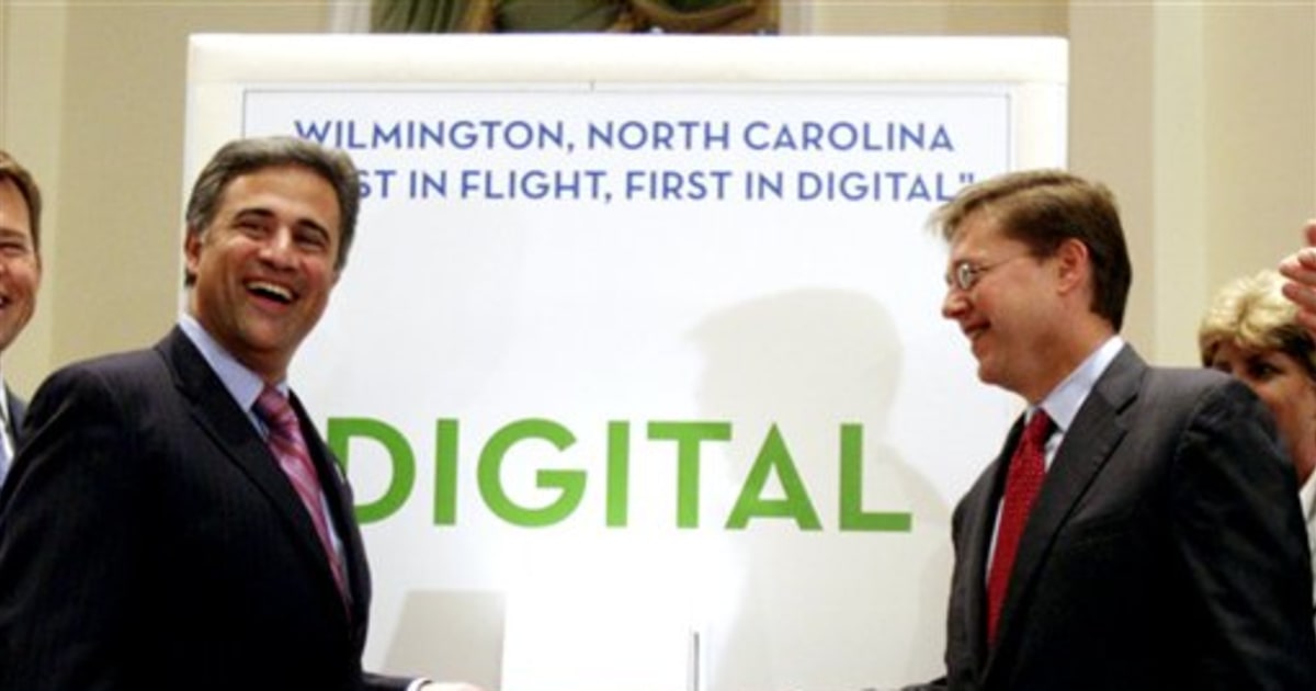 FCC to open up vacant TV airwaves for broadband