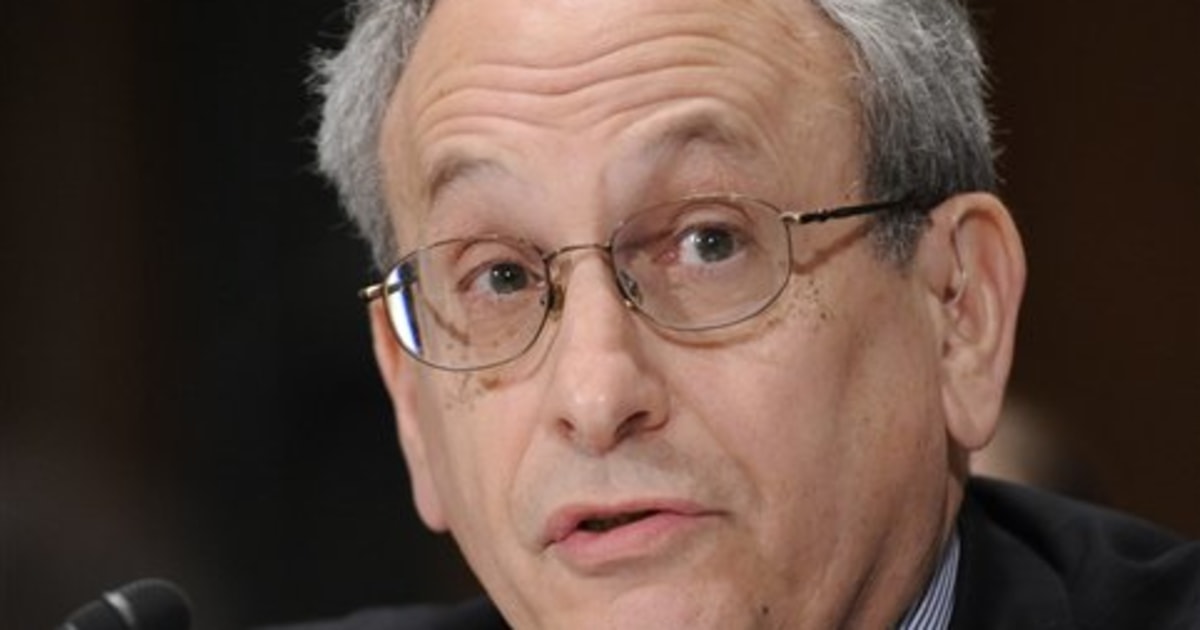 Fed vice chairman to step down in June