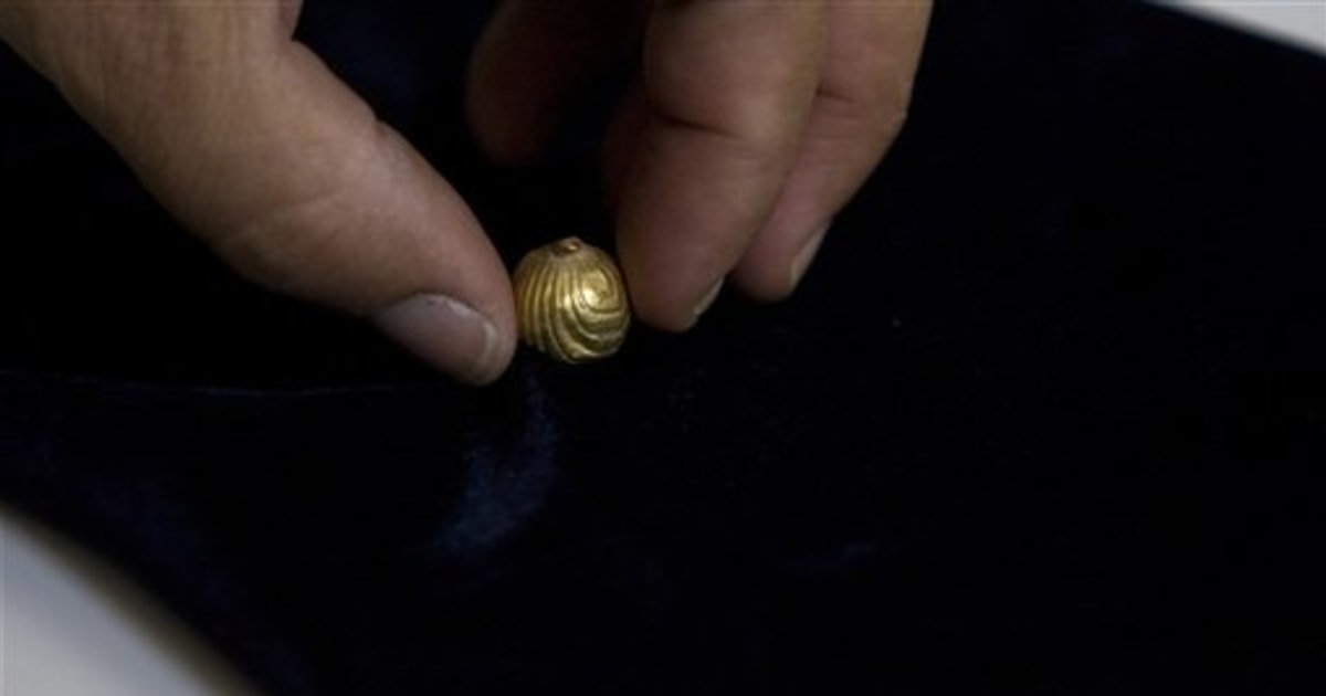 In Jerusalem, a 2,000-year-old bell rings again