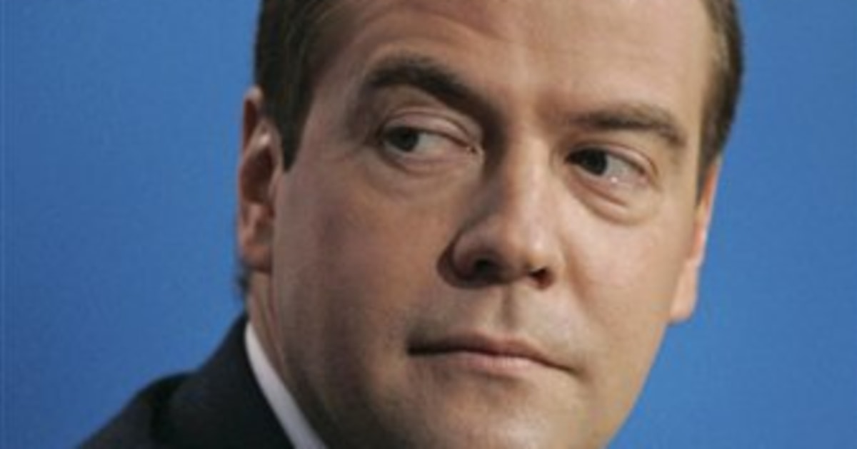 Russian extremist seeks to sully Medvedev