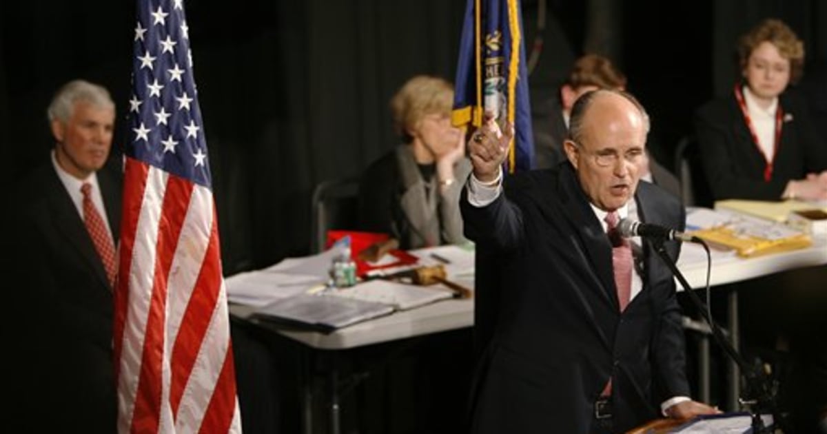 Giuliani stresses vision and performance