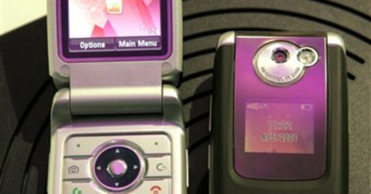 Cell phone firms ring up voice over Wi-Fi