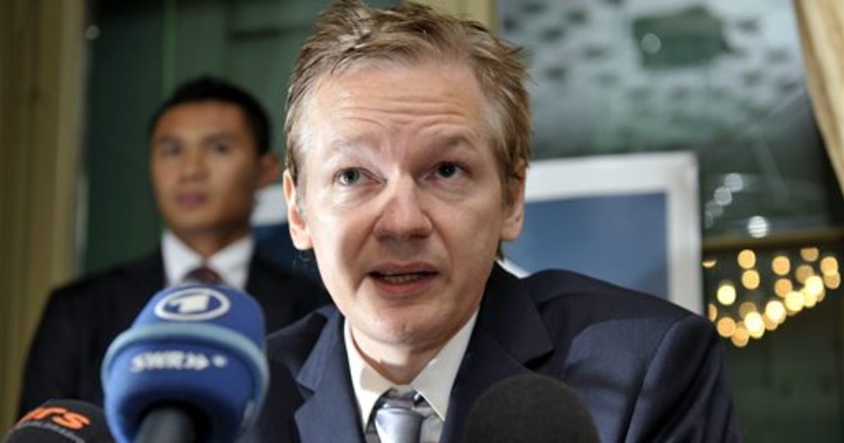 WikiLeaks chief: Expect UFO talk in future files