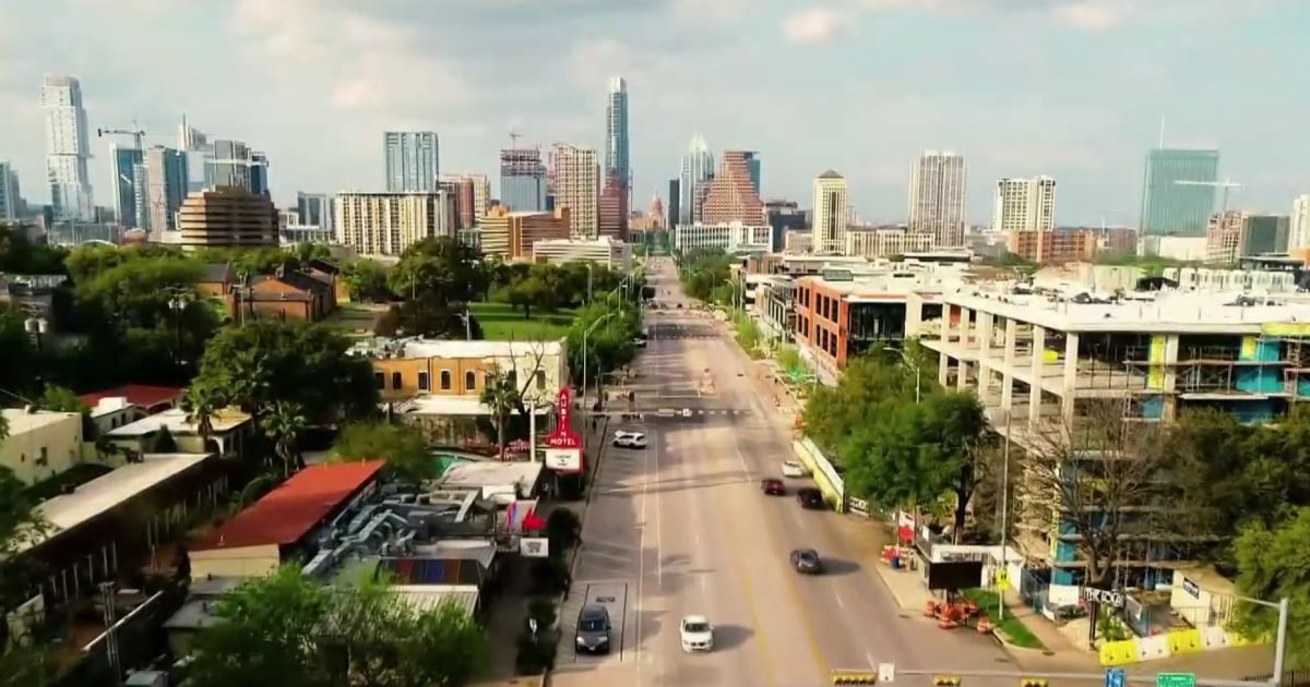 Texas bans mask mandates following CDC guidance