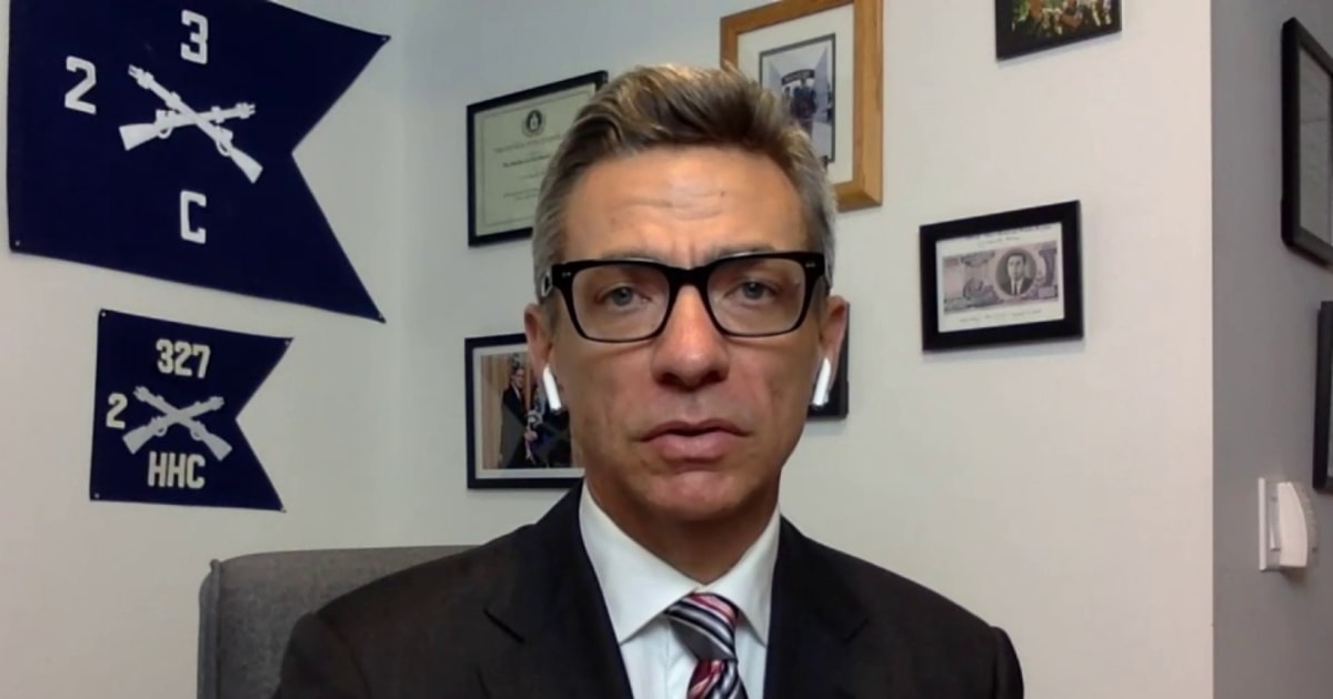 Former FBI agent Clint Watts reacts to surgeon general calling out ...