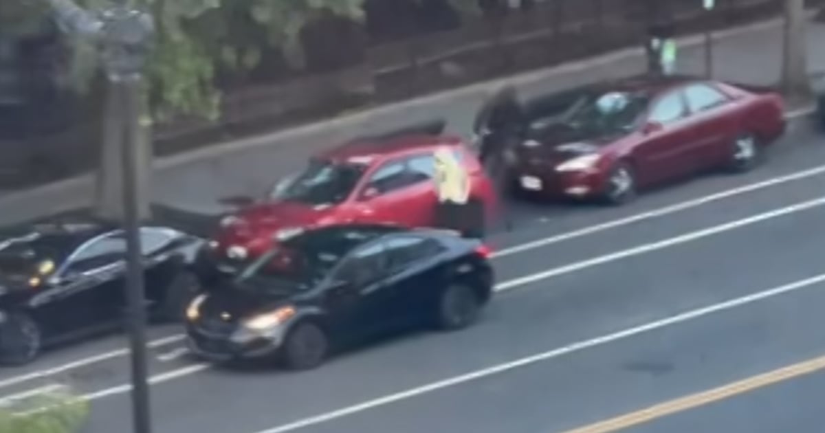 Video appears to show moment of shooting in Washington, D.C.
