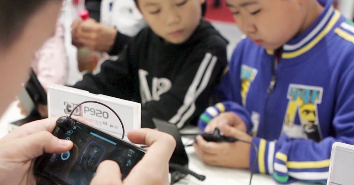 China limits video gaming for kids, teens to three hours a week