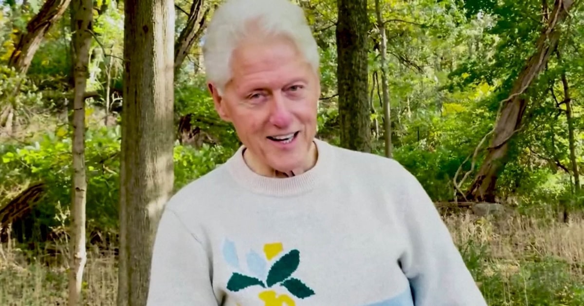 Bill Clinton says he is 'doing great' after hospitalization