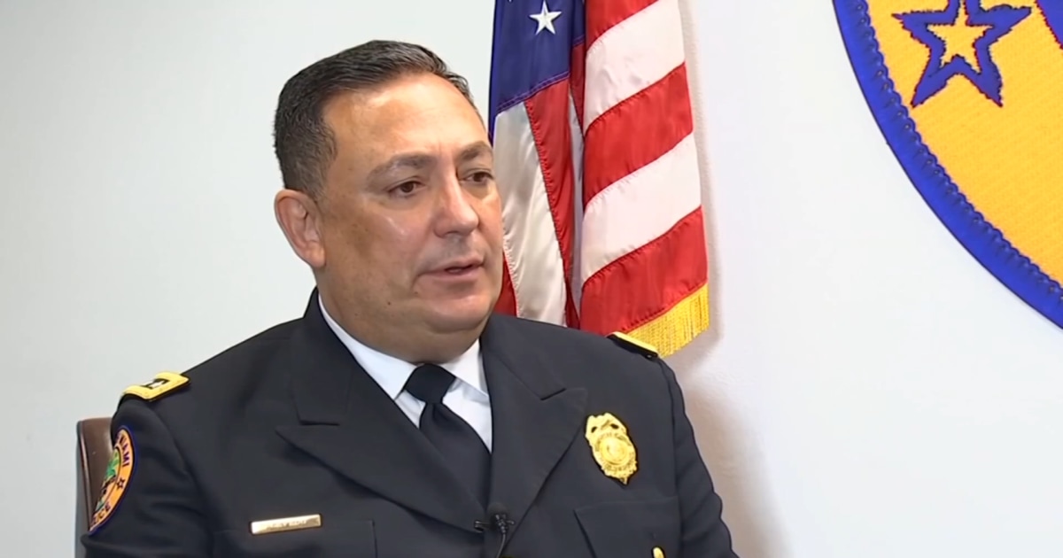 Miami officials to fire police chief after six months on the job