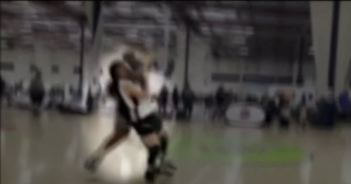 Los Angeles teen punched by opponent during basketball game