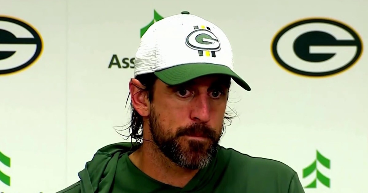 Aaron Rodgers fined 15K after vaccine controversy