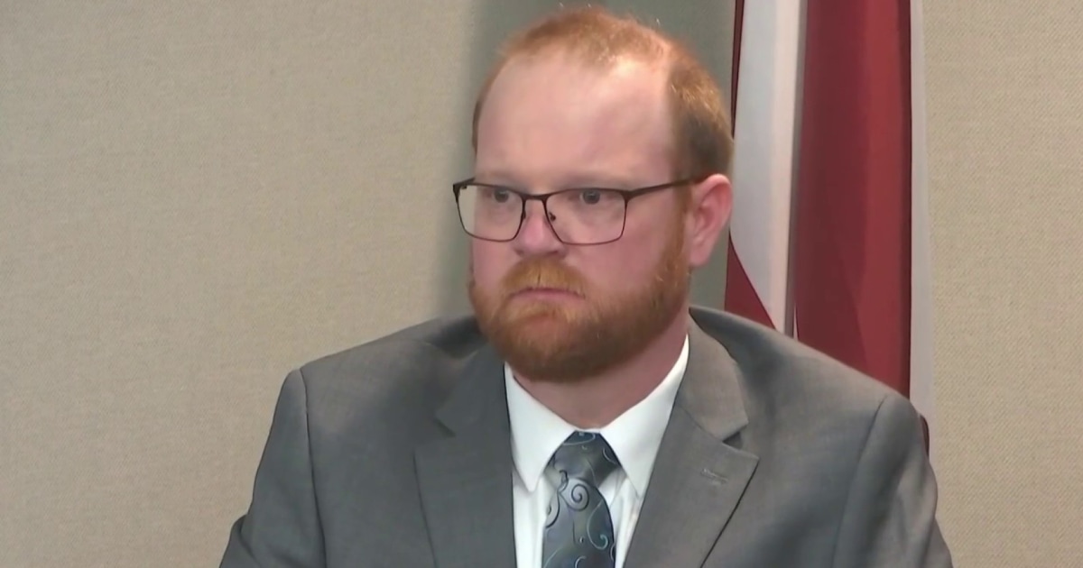 Travis McMichael describes moment he shot Ahmaud Arbery in testimony