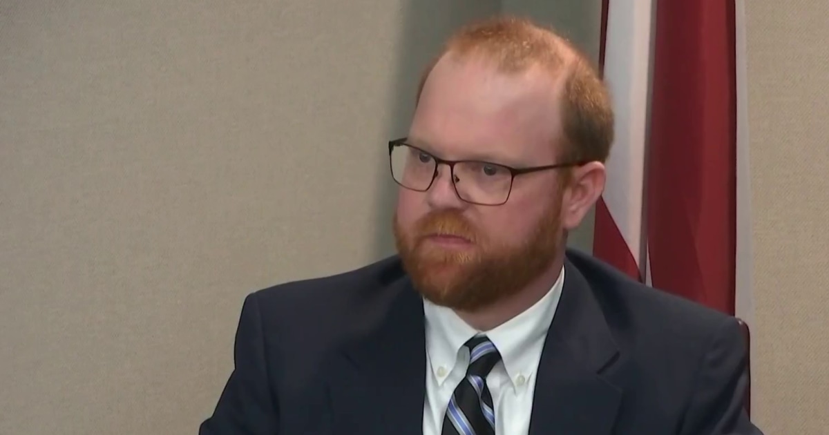 Prosecutor cross-examines Travis McMichael about interaction with ...