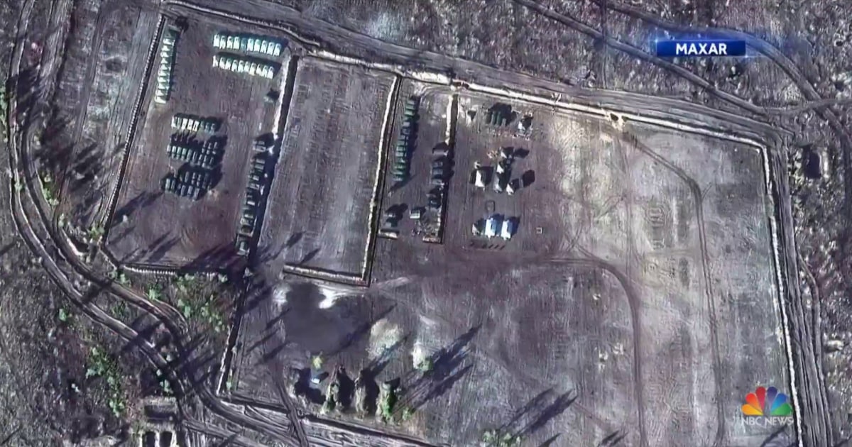 Russian forces at the ready near Ukraine border, new satellite images show