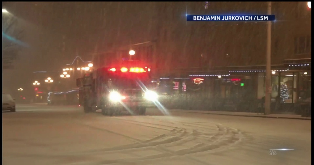 Extreme winter weather hits the U.S.