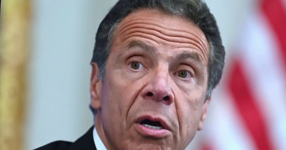 Albany prosecutor drops groping charge against Cuomo