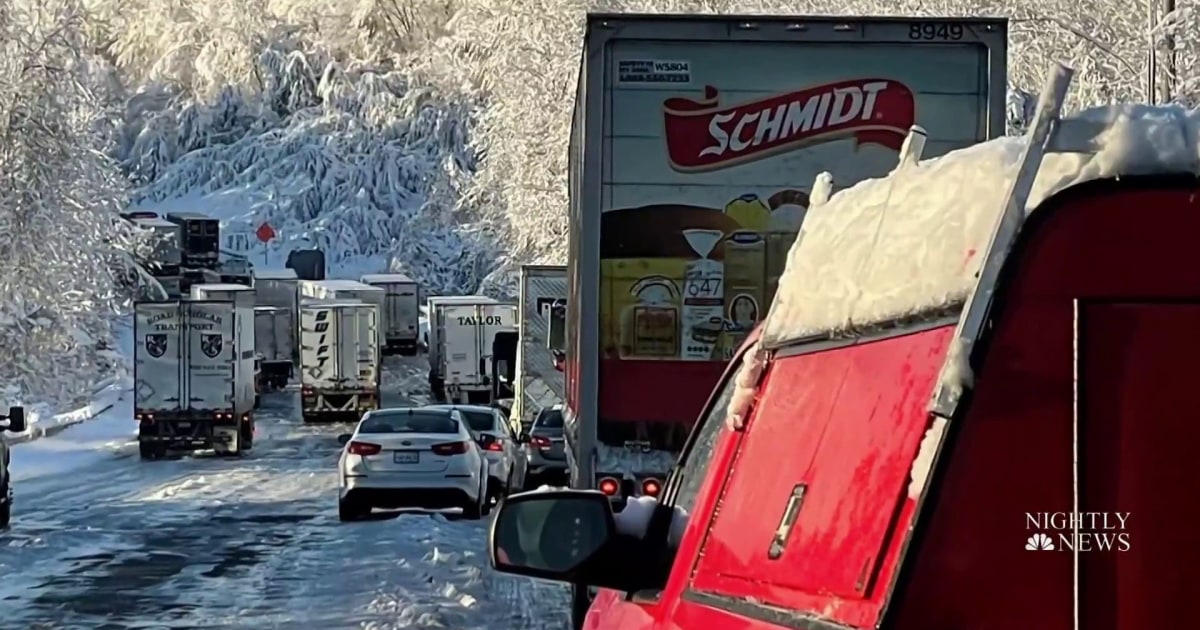 Motorists stranded on icy I-95 help feed others trapped in their cars