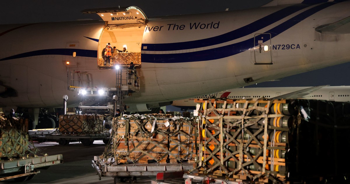 U.S. sends military equipment to Ukraine amid Russia crisis