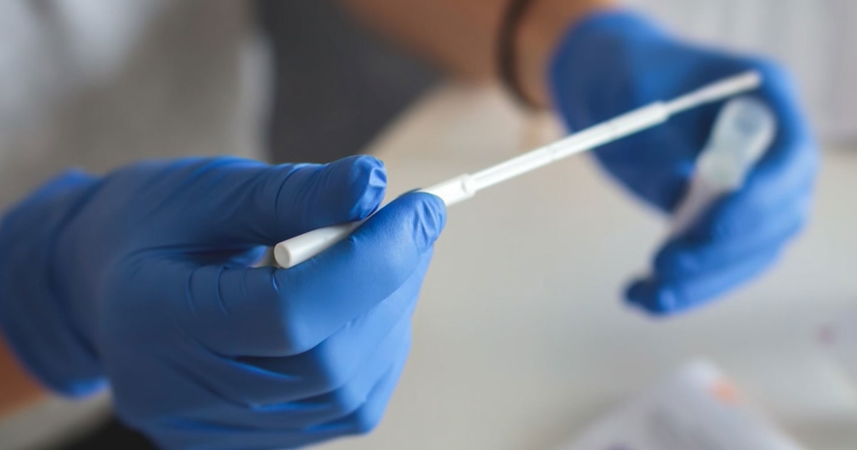 Illinois officials urge caution around pop-up Covid testing sites