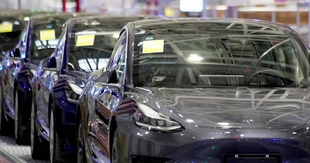 Tesla under federal investigation for 'phantom braking'