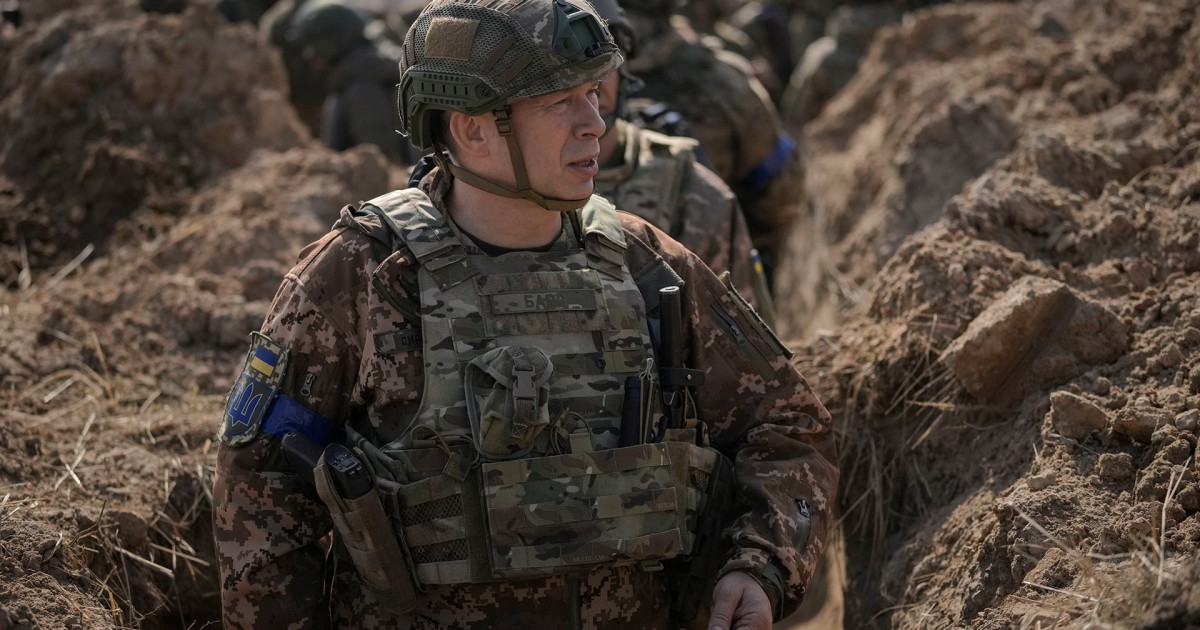 Ukrainian army commander Syrskyi claims advances, asks for more weapons