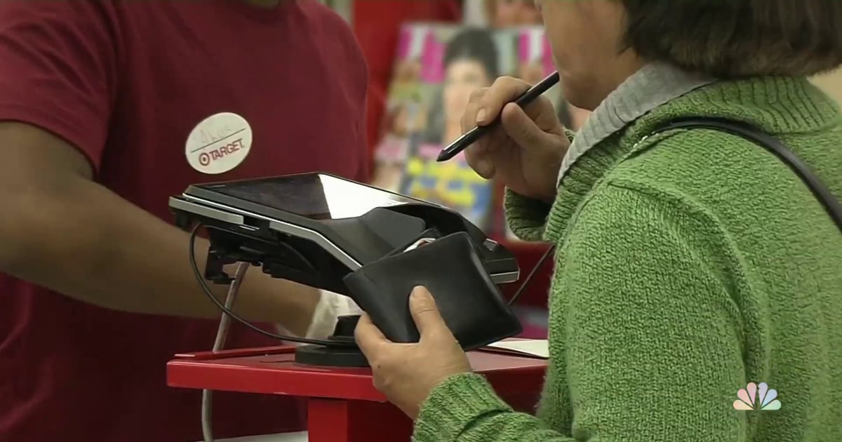 Credit card debt spikes as inflation rises