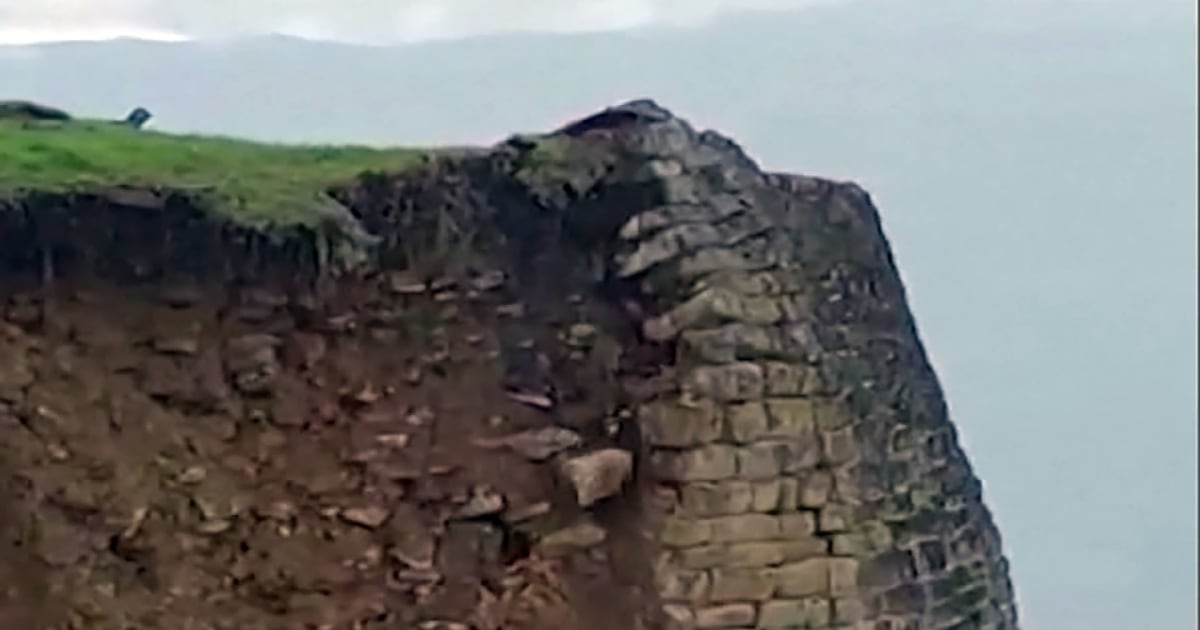 Caught on camera: Ancient fortress wall collapses in Peru