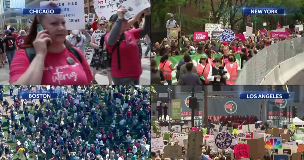 Tens of thousands march to protect abortion rights