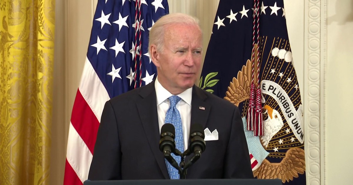 Biden Awards Public Safety Officers Medal Of Valor