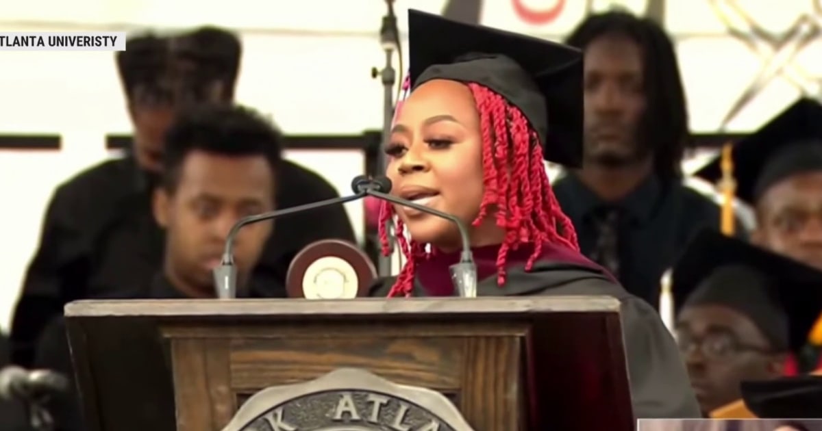 Symone Sanders spoke with Aisha “Pinky” Cole about her career and the importance of HBCUs.