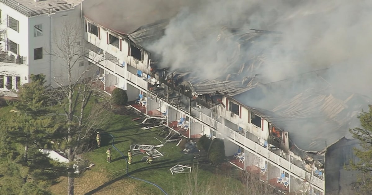 Massive fire damages New Hampshire's historic Red Jacket Inn