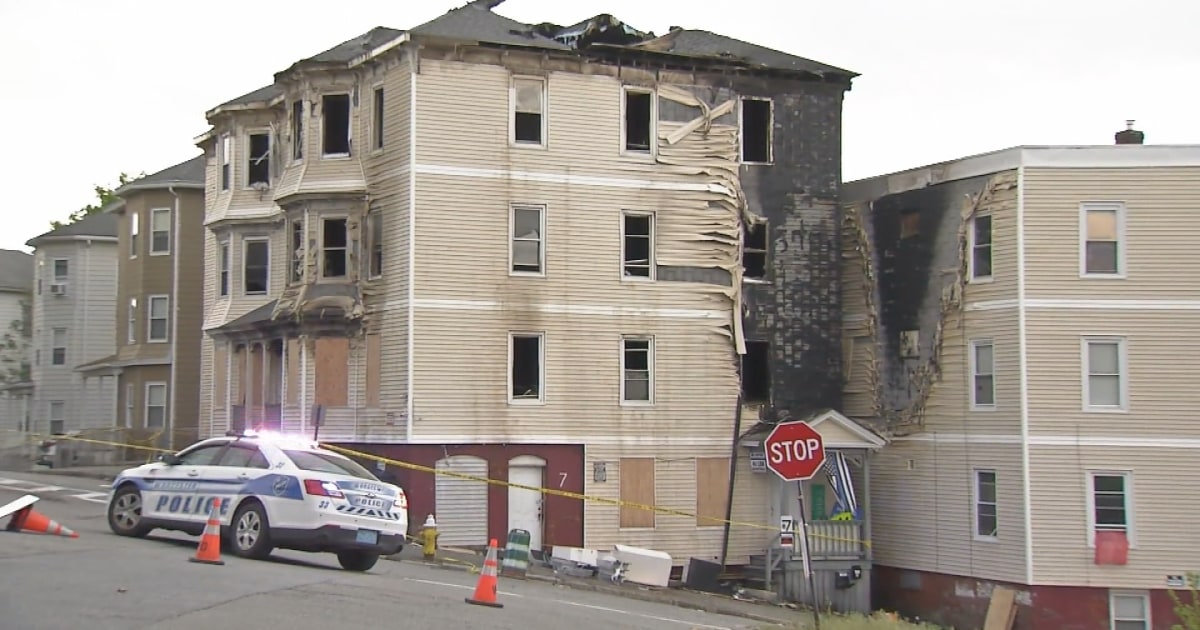 At least four dead in Worcester, Massachusetts, fire