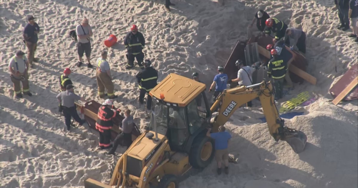 Teen killed, sister rescued in New Jersey beach sand collapse