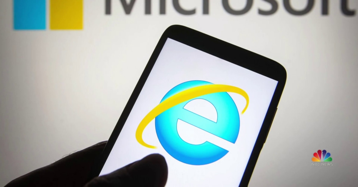Internet Explorer signs off