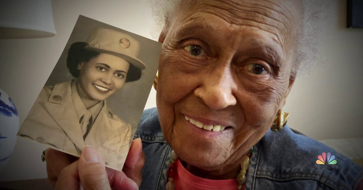 102-year-old WWII veteran Romay Davis honored for breaking barriers
