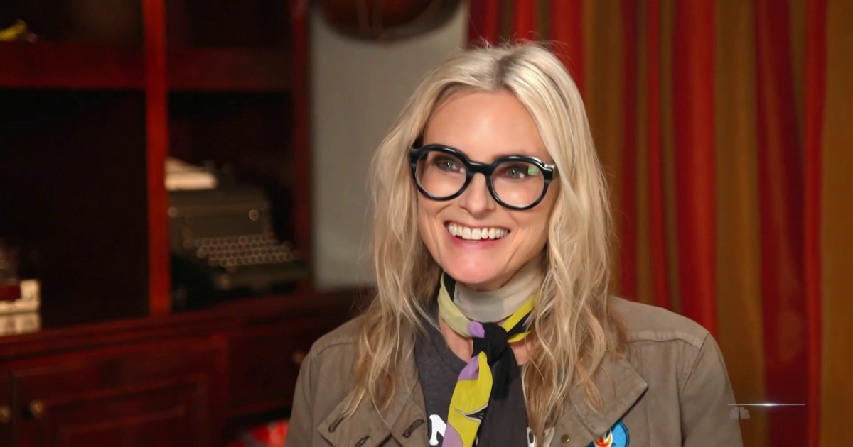 Rock star Aimee Mann turns to visual art to combat migraines