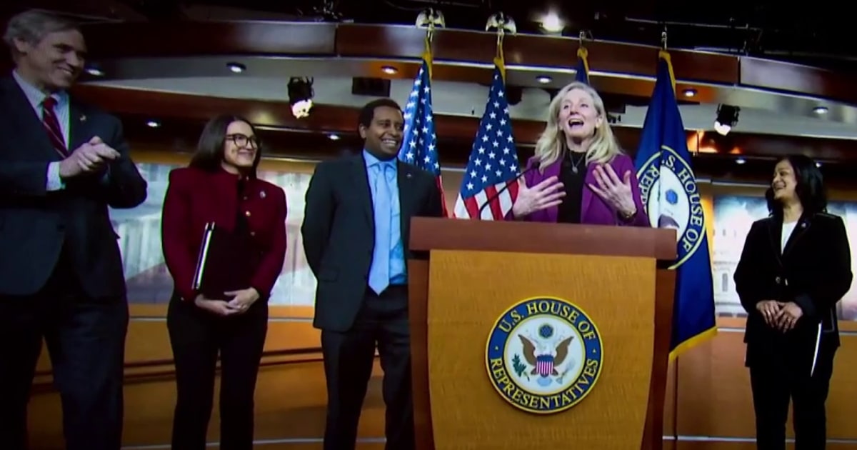 Congressional stock trading ban picks up steam