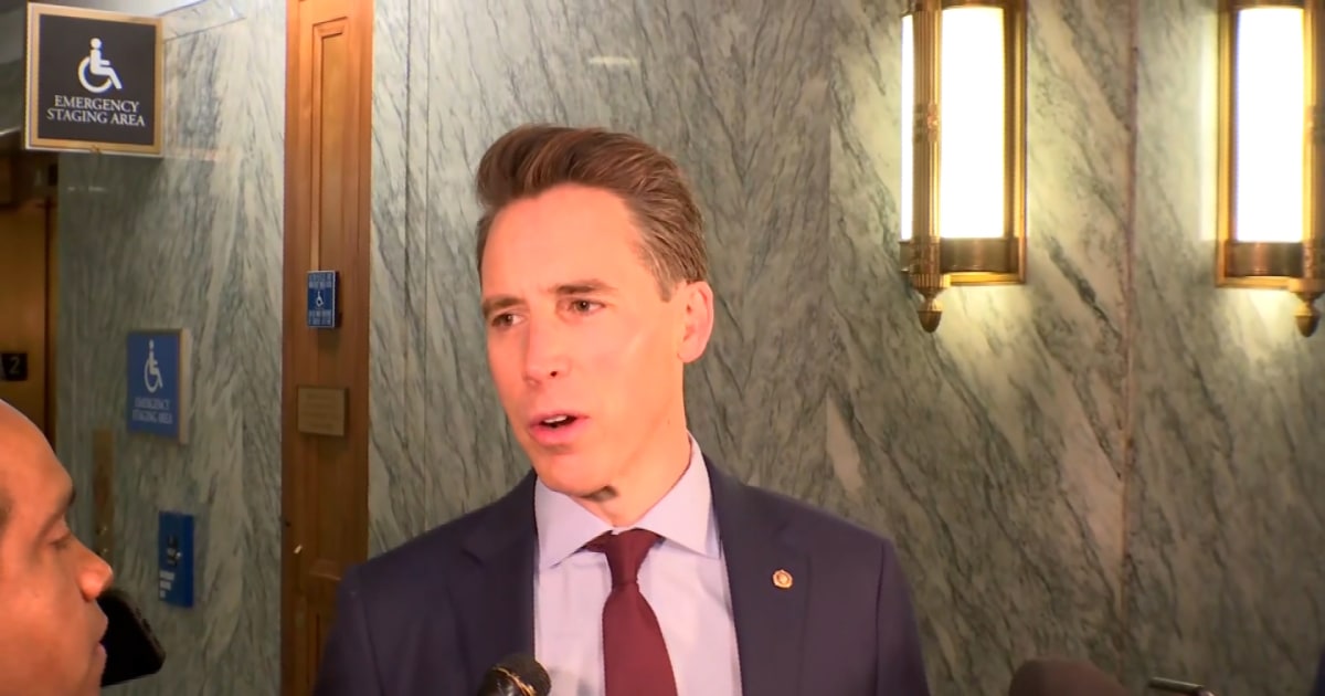 Hawley responds to Jan. 6 committee showing clips of him running from ...
