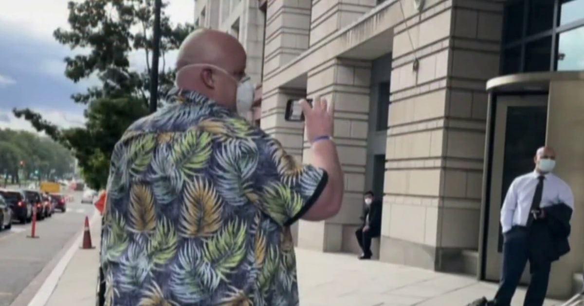 Man harassing officers testifying in trial of Jan. 6 riot suspect