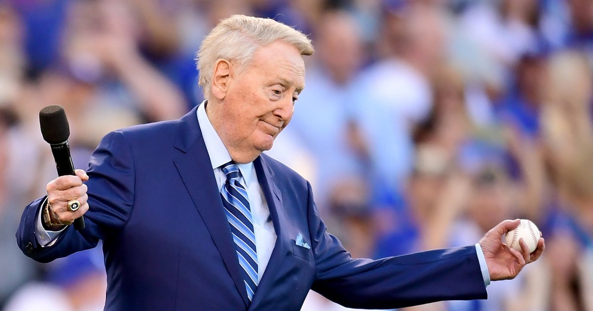 2016: Vin Scully talks love from fans before final regular season game ...