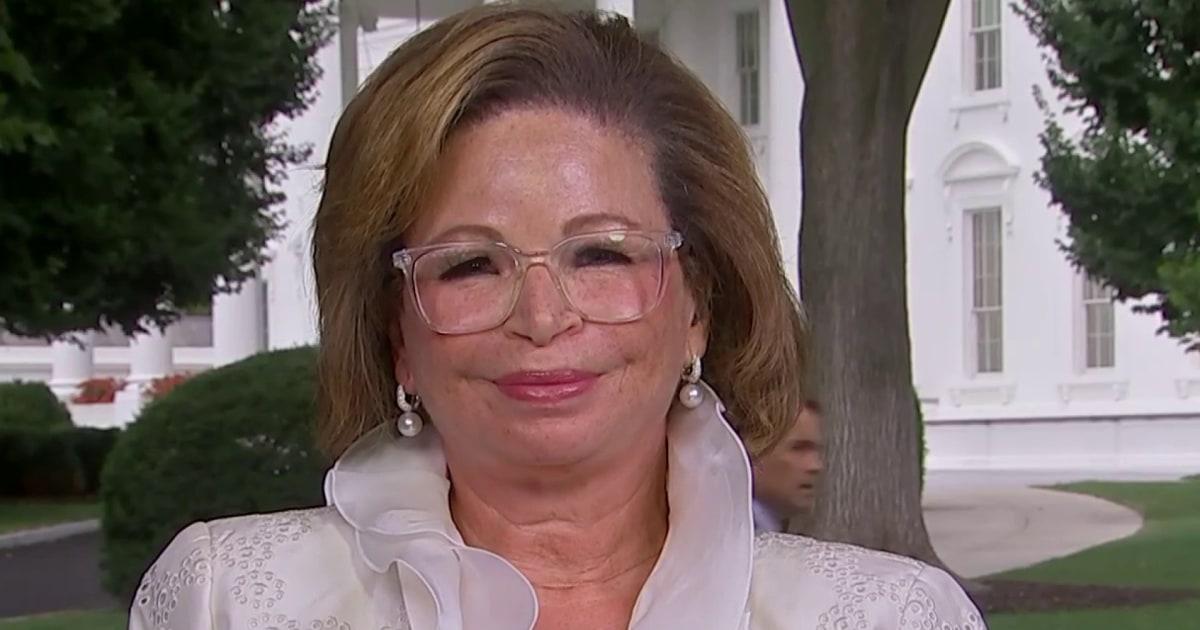 Valerie Jarrett on Obama portrait unveil; calls rumors of tensions ...