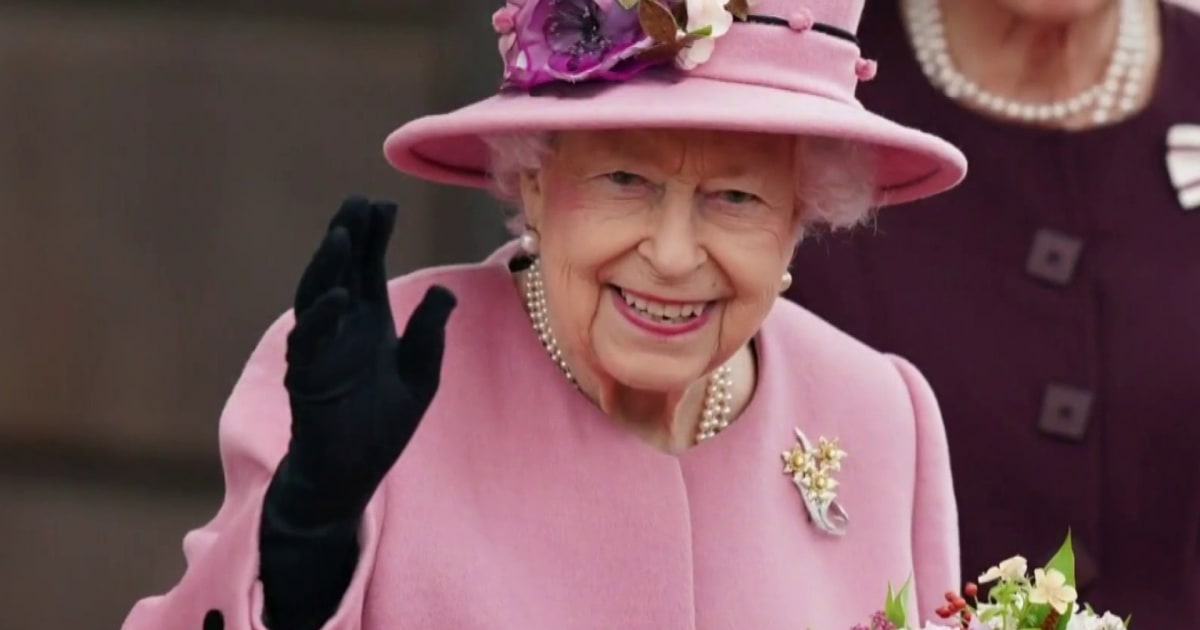 Queen Elizabeth’s former bodyguard shares story of her quick wit, sense ...