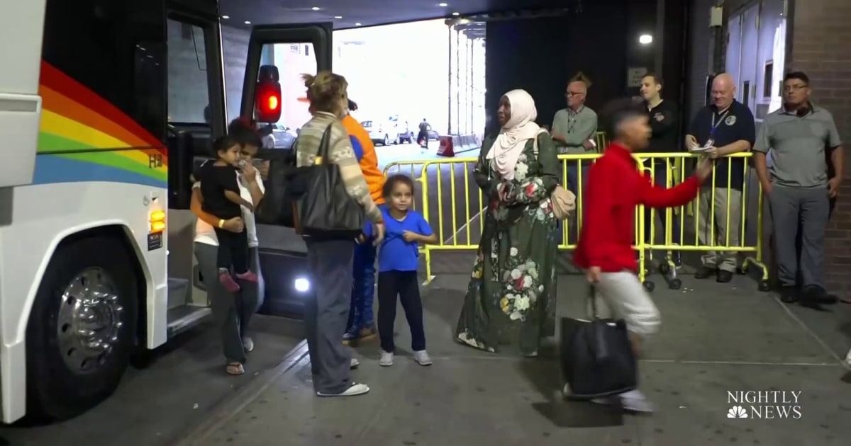 Buses from Texas arrive at New York’s Port Authority carrying migrants