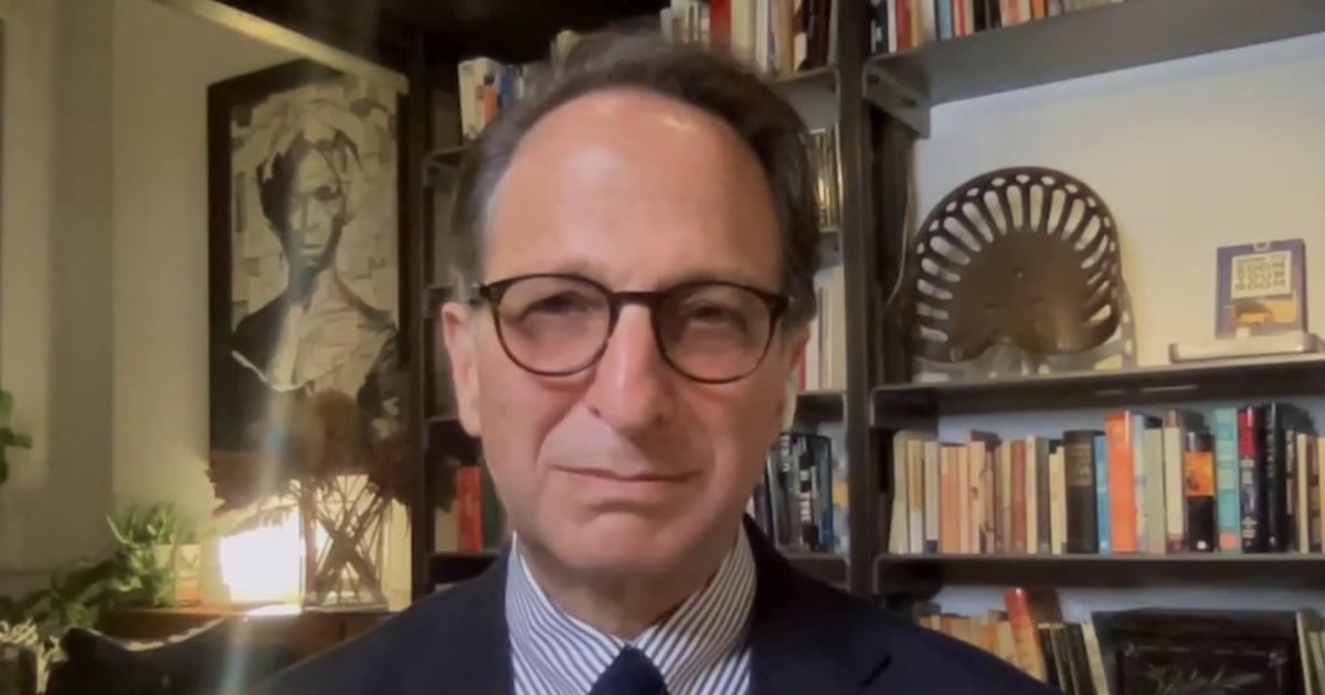 Weissmann: This is the 'world's worst set of facts' for Trump