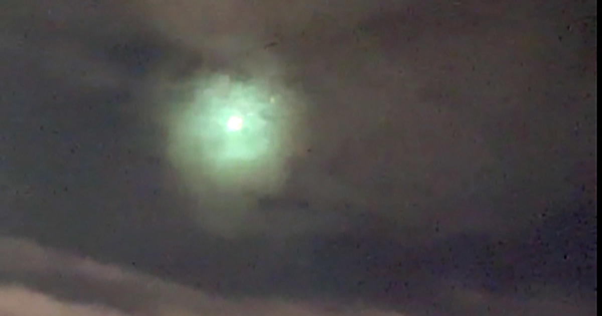 Fireball streaks across skies of Ireland, Scotland