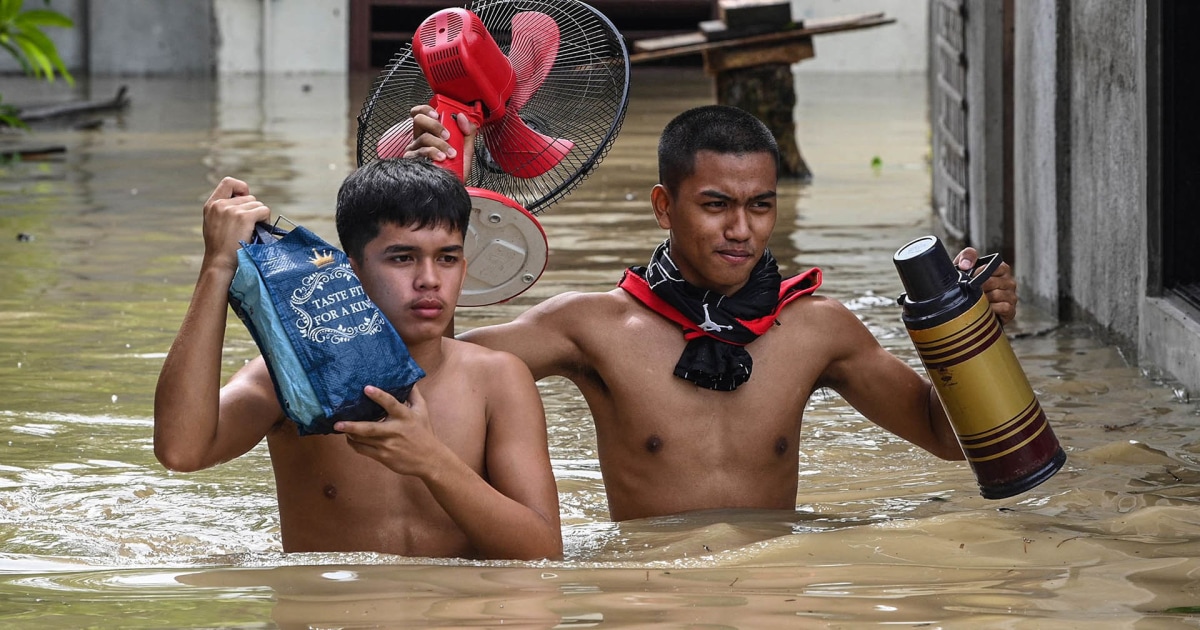 Deadly Typhoon Noru strikes at the Philippines