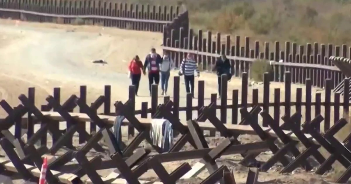 Migrant crossings at southern border during 2022 break previous record