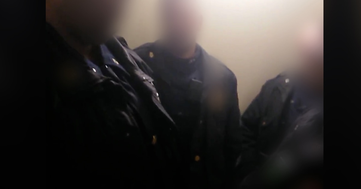 Bronx mother films the moment child welfare agents and police came to ...