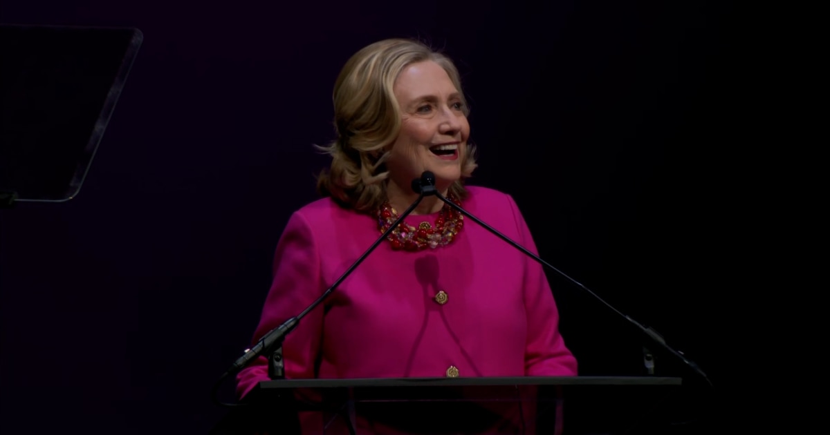Hillary Clinton speaks on women's rights after midterm elections